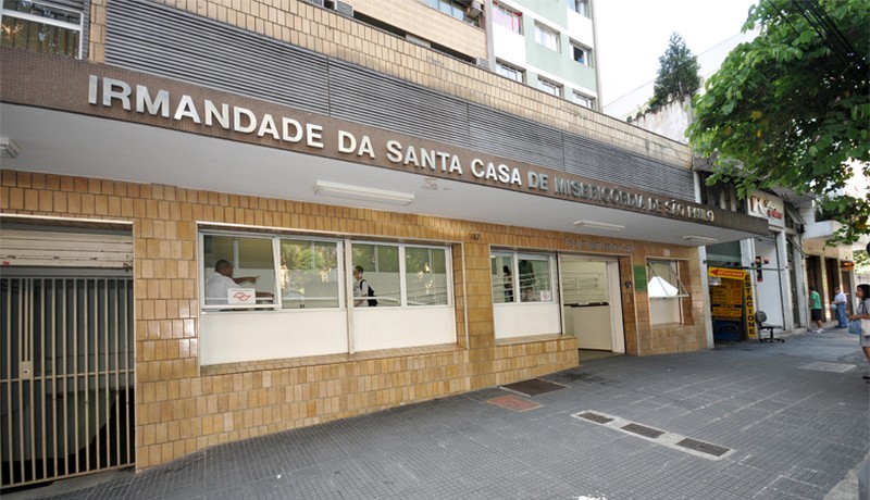Com dívida de R$ 400 milhões, Santa Casa de SP fecha emergência
