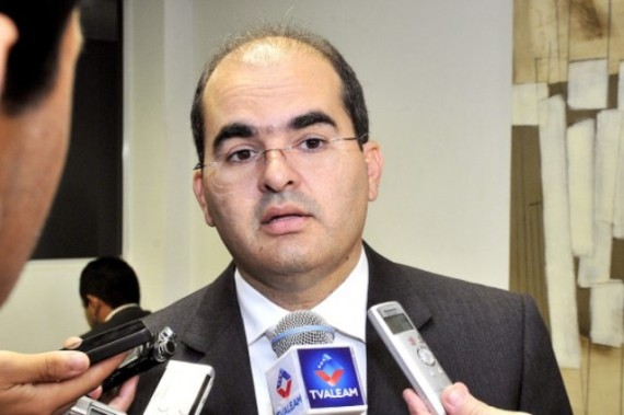 Deputado Ricardo Nicolau anuncia que contraiu Covid-19 Deputado Ricardo Nicolau anuncia que contraiu Covid-19
