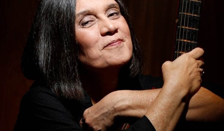 Ao 70 anos, Joyce Moreno regrava seu primeiro disco