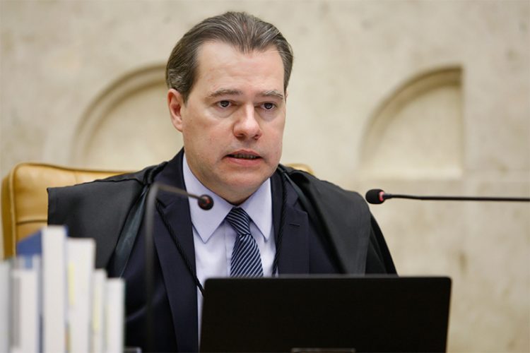 STF reafirma decisão de Dias Toffoli que suspendeu política de educação ...