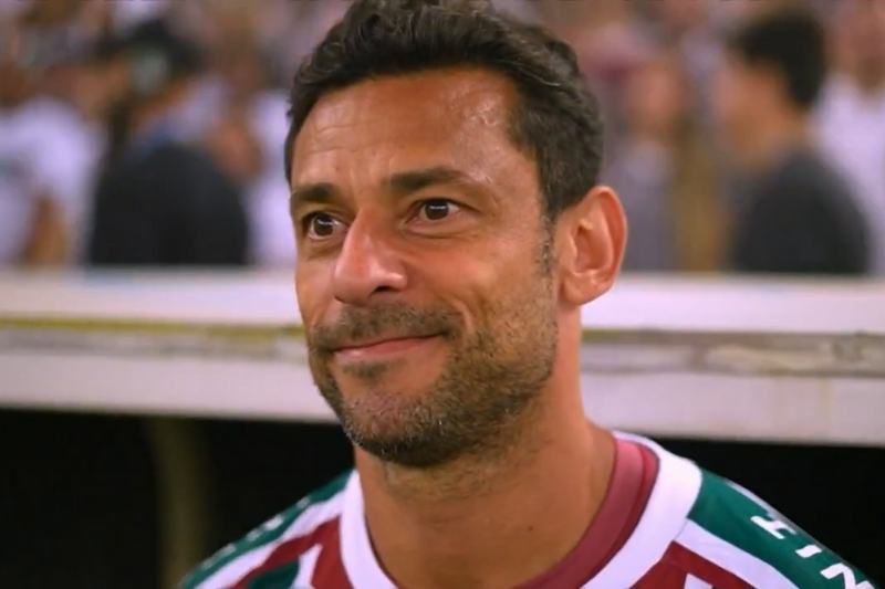 Fred dá adeus ao futebol em vitória do Fluminense contra Ceará