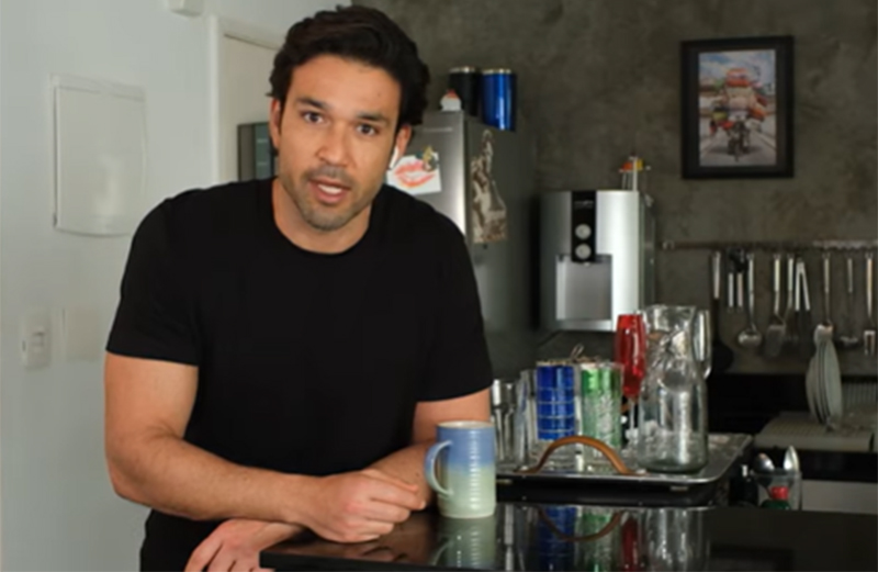 Ator diz ser ecossexual; saiba como é a relação íntima com a Terra