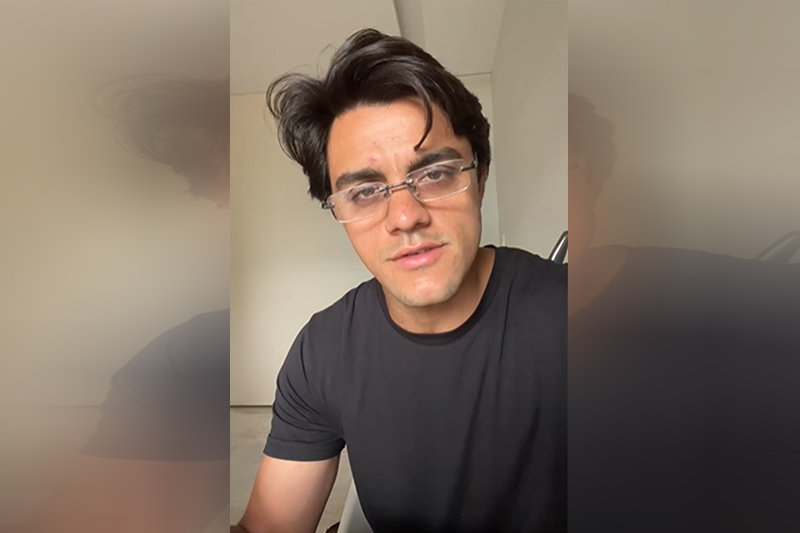 Ator Felipe Simas revela que sofre de doença que causa cegueira