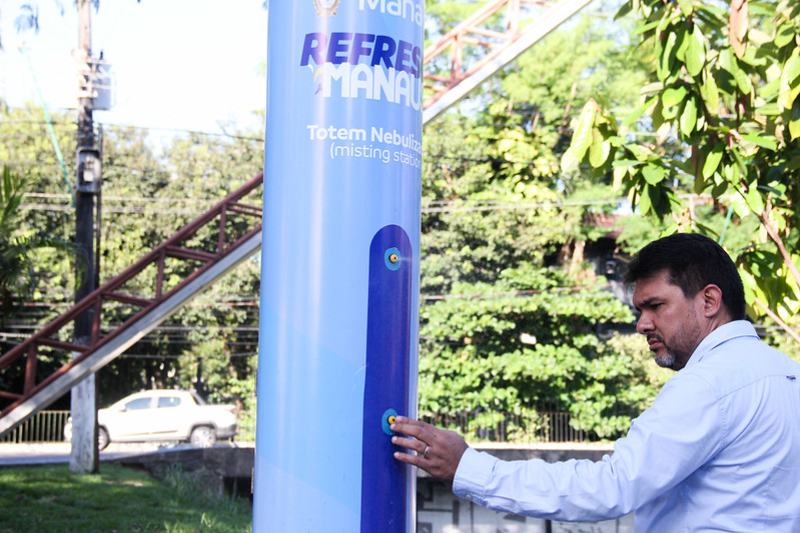 Totens com água são instalados em locais de prática esportiva em Manaus