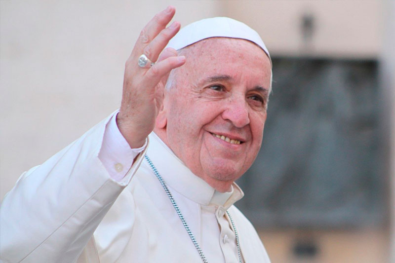 Papa Francisco tem ‘melhora surpreendente’ e ‘está muito animado’