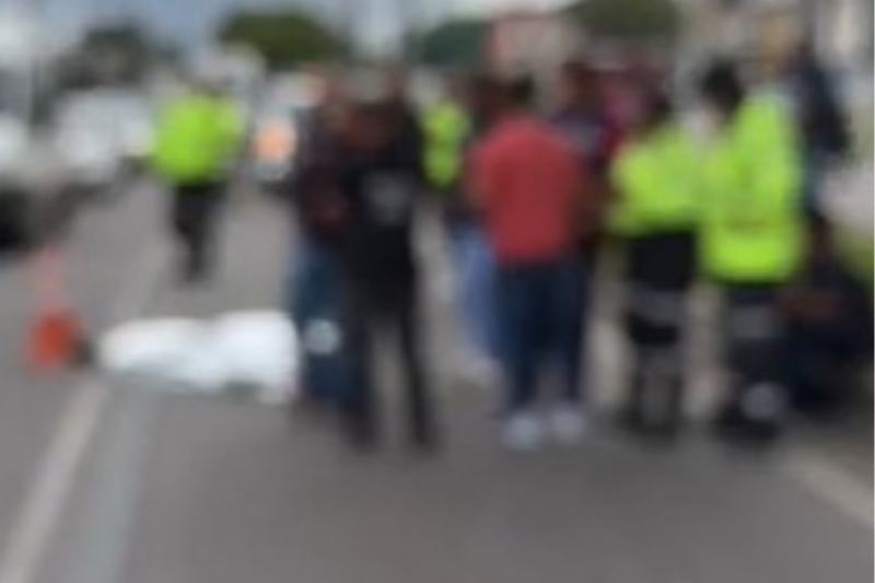 Idoso morre ao ser atropelado por motociclista quando atravessava rua