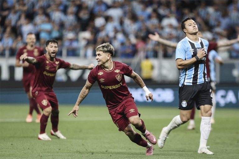 Com gols de Soteldo, Fluminense despacha o Grêmio